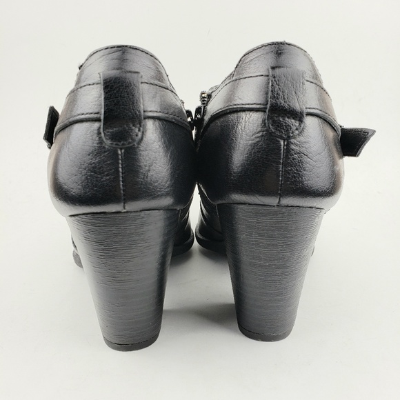 b.o.c. | Shoes | Boc Born Concept Heeled Ankle Booties 95 M | Poshmark